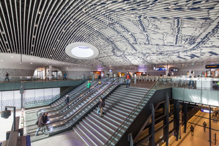 mecanoo completes delft's city hall and train station complex