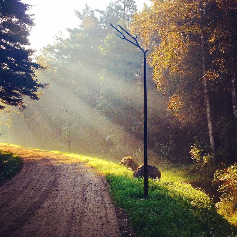 branch street lighting by keha3 imitates crowns of pine trees