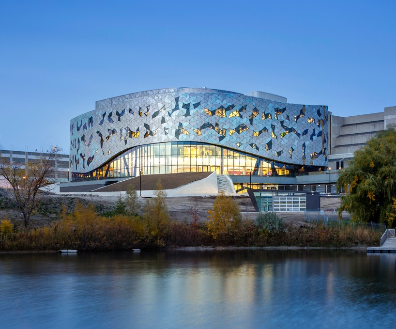 TOP 10 educational facilities of 2015