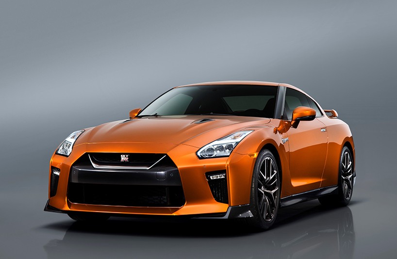 nissan GT-R at the 2016 new york auto show