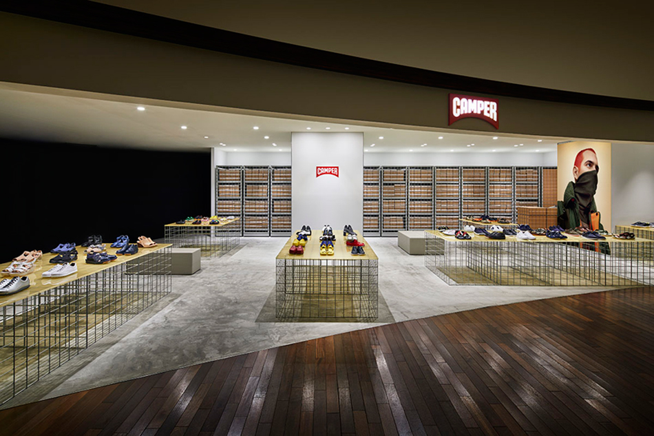 schemata architects camper store tokyo