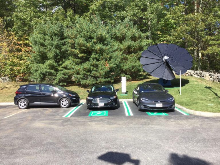 flower-shaped solar panels are sprouting up across america