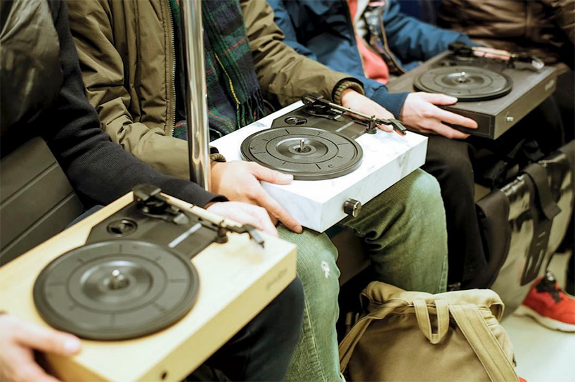 spinbox is the cardboard box turntable that you can build yourself