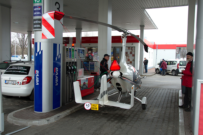 nirvana autogyro's gyrodrive becomes world’s first street legal flying car