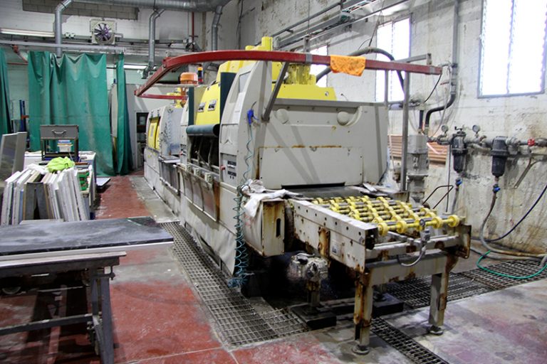 caesarstone quartz surfaces: a factory visit to 'engineered stone ...