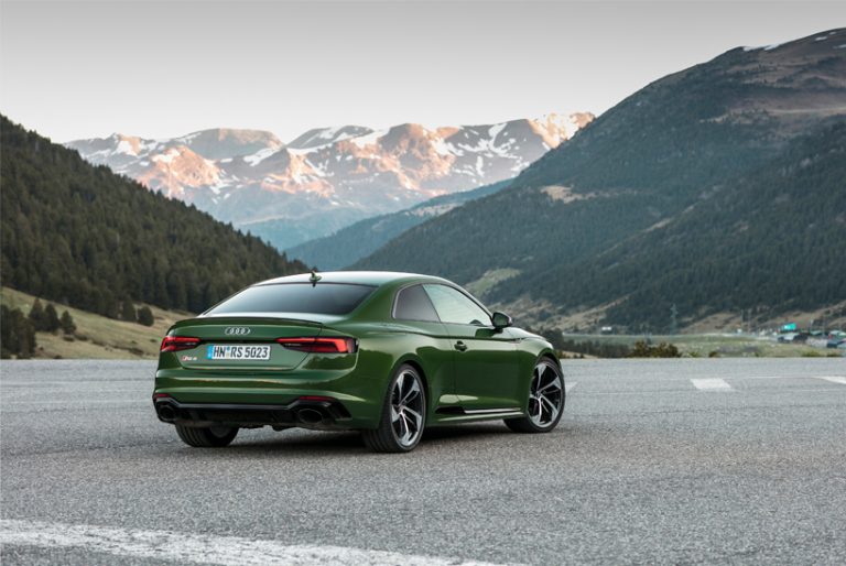 larger, lighter and faster 2017 AUDI RS5 coupé test drive