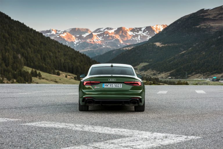 larger, lighter and faster 2017 AUDI RS5 coupé test drive