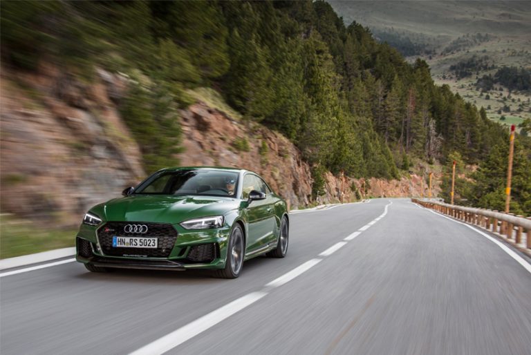 larger, lighter and faster 2017 AUDI RS5 coupé test drive