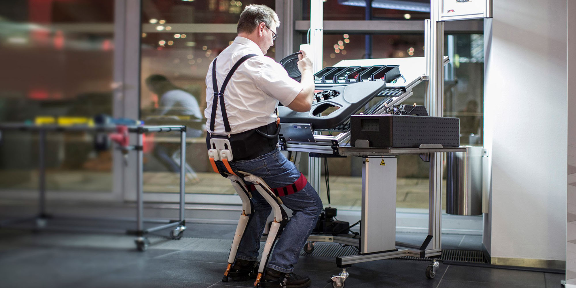 chairless chair supports factory workers with an exo-skeleton structure