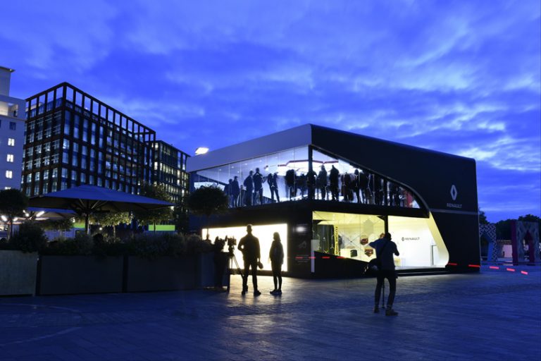 renault + central saint martins present the autonomous car of the ...