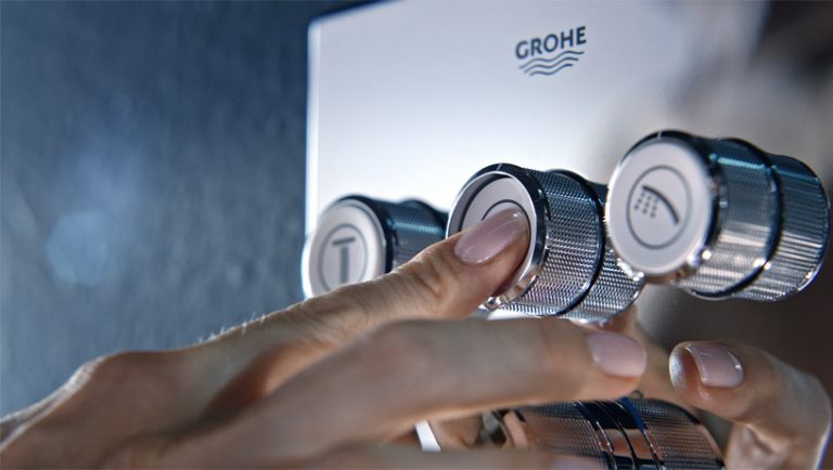 GROHE smartcontrol shower pairs intuitive design with intelligent ...