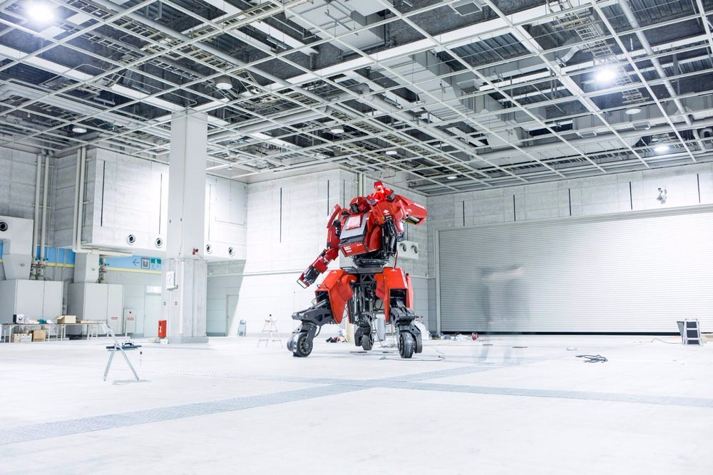transformers come to life: giant megarobots face epic battle