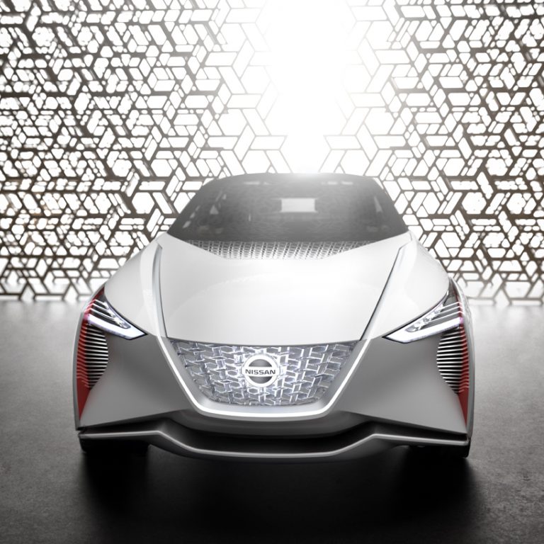 nissan presents IMx zero emission self driving concept car at tokyo ...