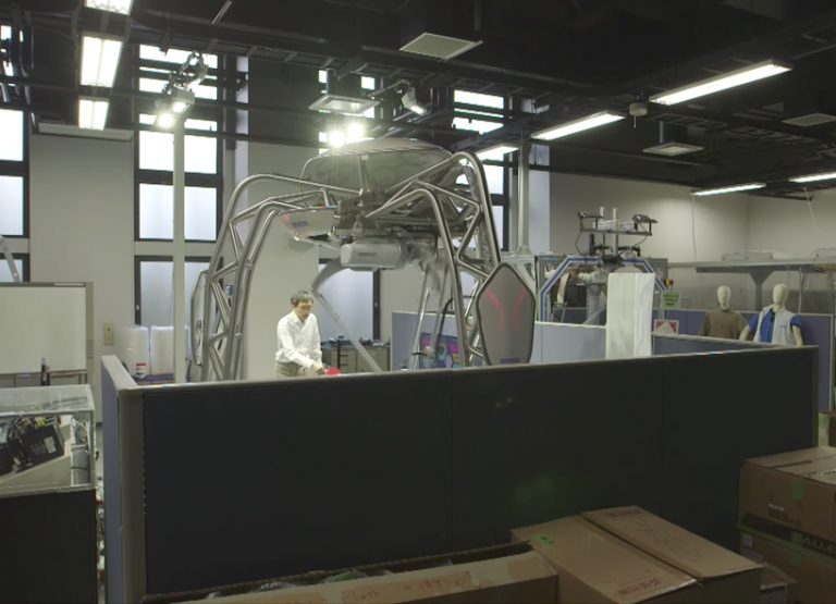 OMRON's forpheus ping pong playing robot uses artificial intelligence