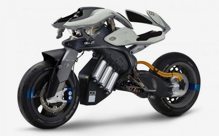 yamaha's motoroid experiments with fusing AI + motorcycles at tokyo ...