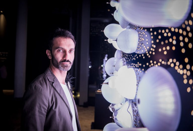 LASVIT and khalid shafar sculpt chandelier of multiple dynamic mosques