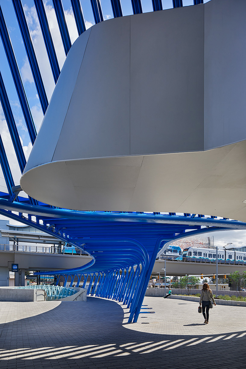 brooks + scarpa completes undulated transit station and plaza in seattle