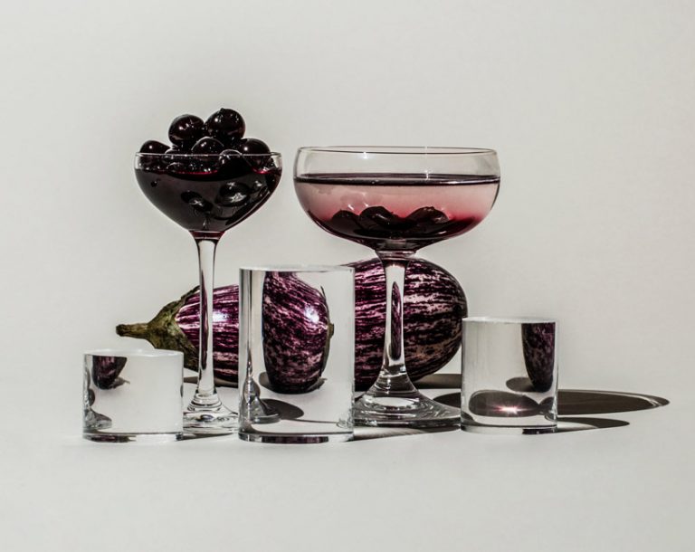 suzanne saroff distorts food and flowers as if real digital glitches