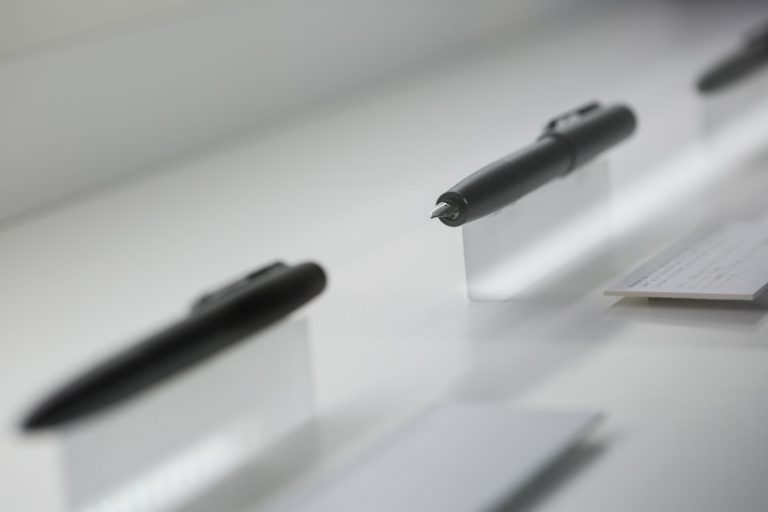 LAMY's aion series by jasper morrison at 'thinking tools' 21_21 design sight