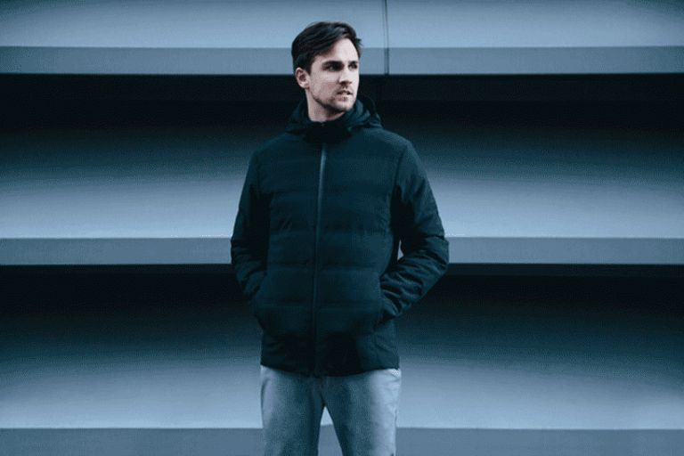 smart jacket responds to temperature creating personalised micro-climate