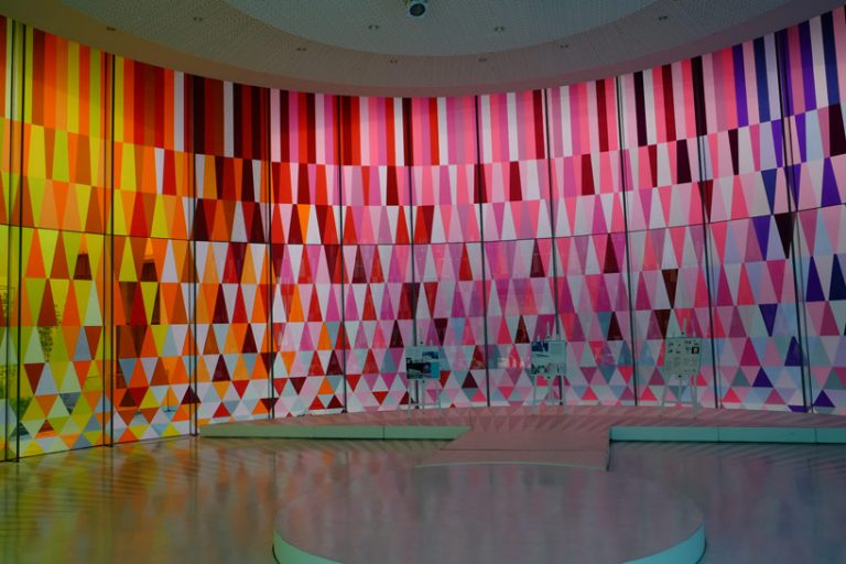 vanceva glazing layers highly functional, rainbow-hued surfaces