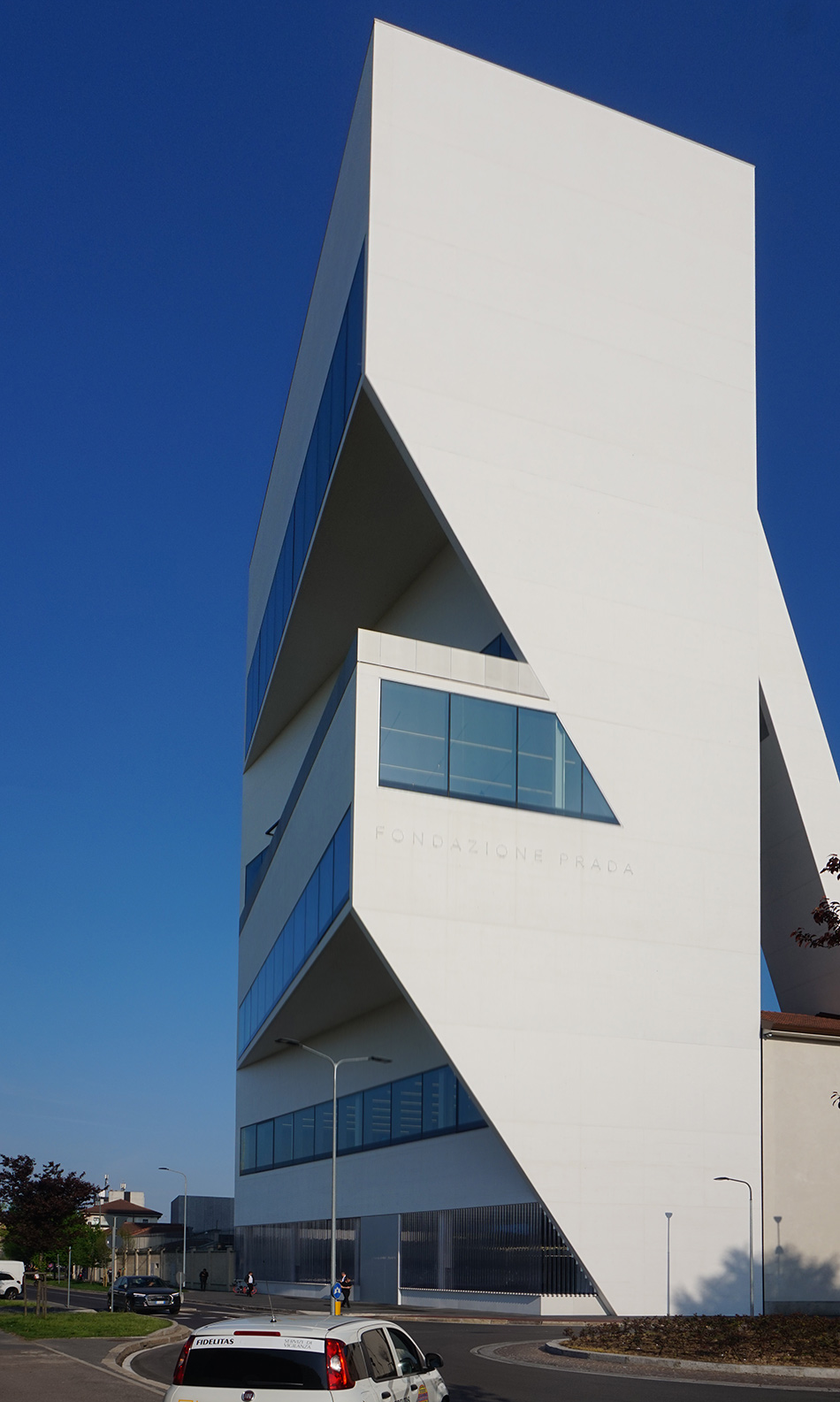 fondazione prada and OMA open 'torre' exhibition space in milan