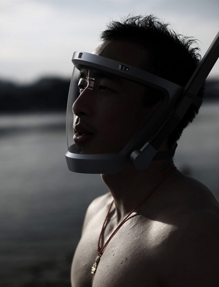 the d-mask gives deep sea diving a digital evolution