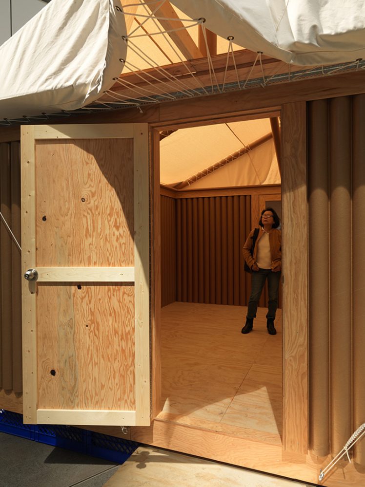 shigeru ban's kobe paper log house at the vancouver art gallery