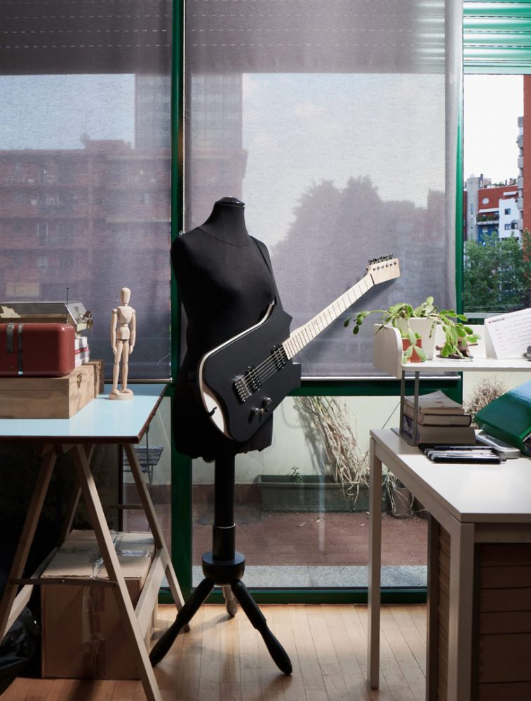 lorenzo palmeri designs 'oldest guitar in the world' using ancient ...