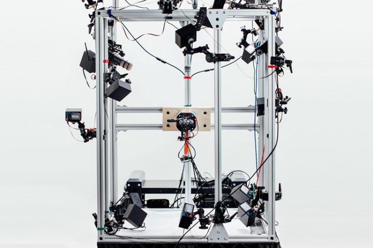 AI-driven robot learns how to rotate a cube with the dexterity of a human