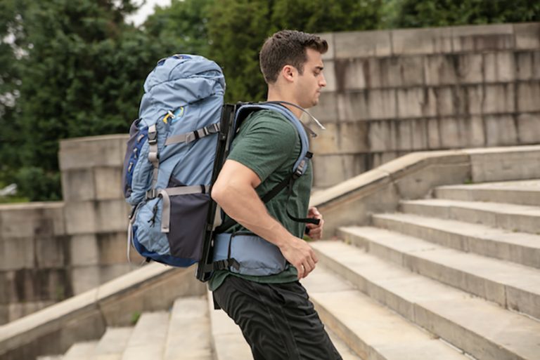 'floating' backpack bounces up-and-down to reduce stress on your back