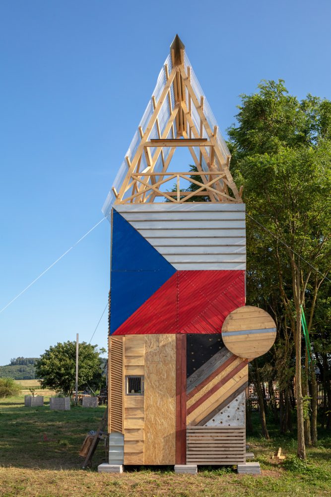 hello wood festival: students collaborate to build seven cabin prototypes