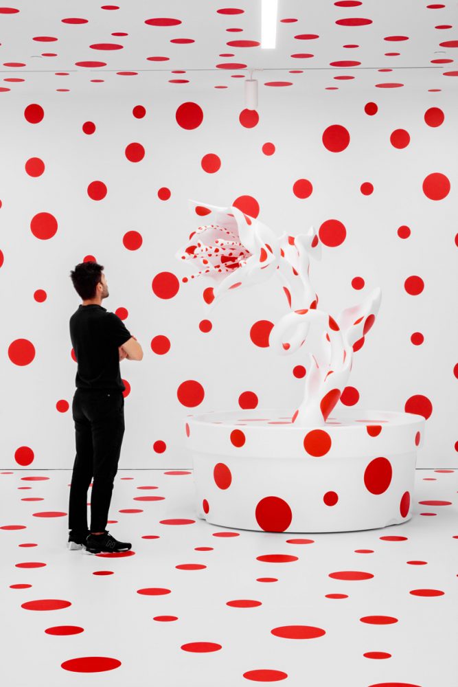yayoi kusama's giant tulips overrun LA's marciano art foundation with ...
