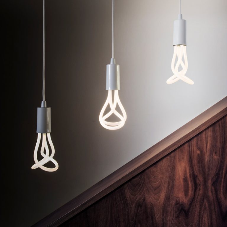 plumen shines light on its new, more efficient and sleeker 001 LED ...