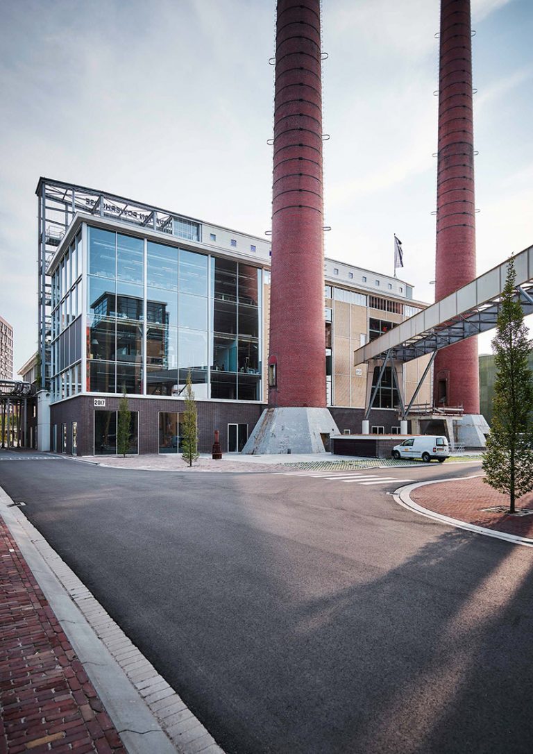 transformation of a former power plant into an innovative office ...