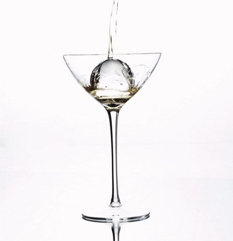 california company sells ultra-pure luxury ice cubes for $325