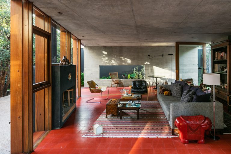 una arquitetos 239 house in são paulo designed with modernist influences