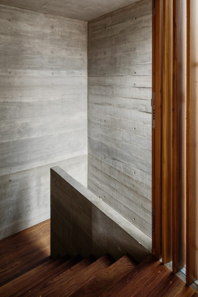 una arquitetos 239 house in são paulo designed with modernist influences