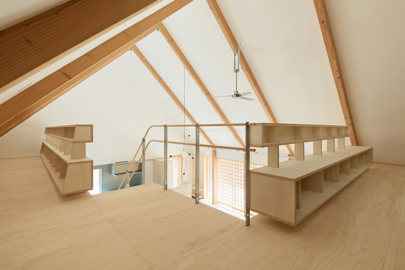 mio tachibana architects completes 'hinge' house in tokyo with a gable roof