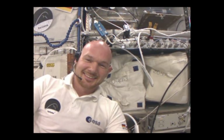 international space station's 'flying brain' robot ball makes its debut