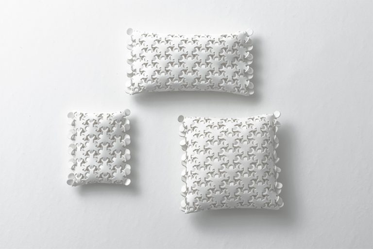 kenji abe designs reusable packaging that transforms to fit items