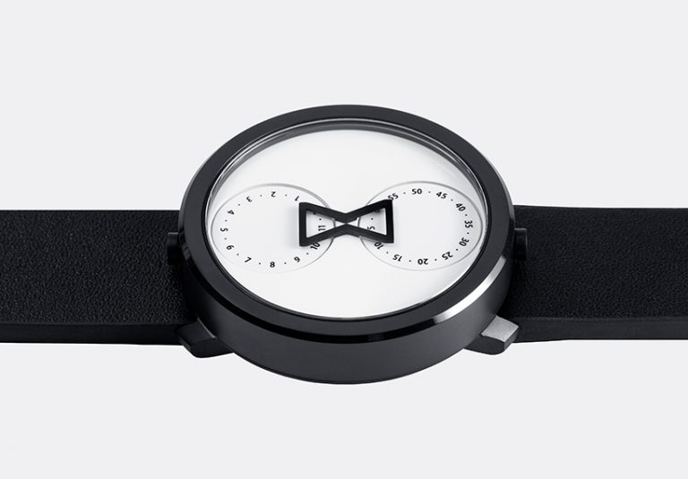 NU:RO analog watch mesmerizes with its minimalist twin movement