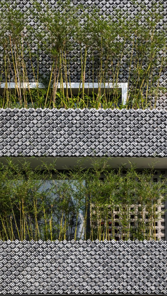 MM++ architects creates a bright interior for the 'pattern house' in ...