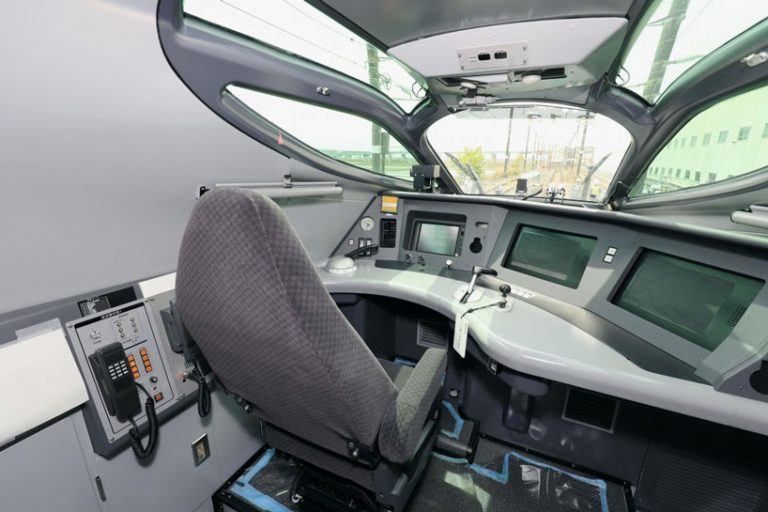 japan unveils world’s fastest bullet train complete with 22-meter nose