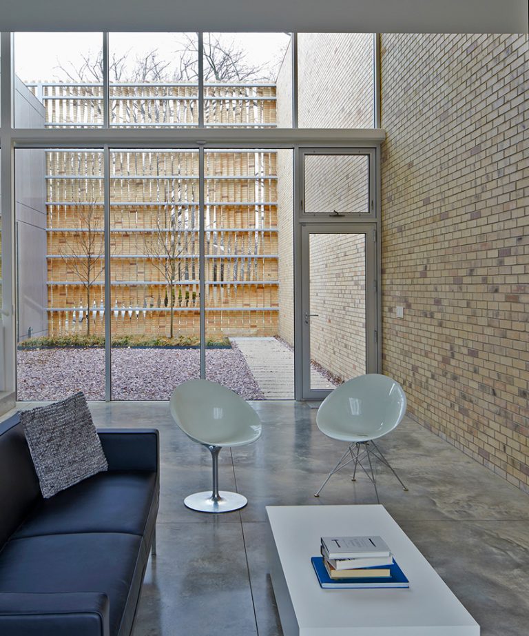 thayer house by brooks + scarpa boasts twisting brick columns