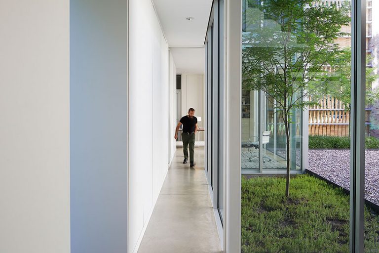 thayer house by brooks + scarpa boasts twisting brick columns