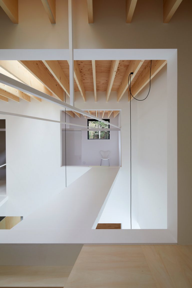 atelier kenta eto wraps cube house in black aluminum in kadokawa, japan