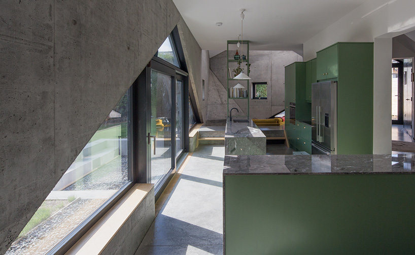 urban agency builds compact residence in dublin on triangular plan