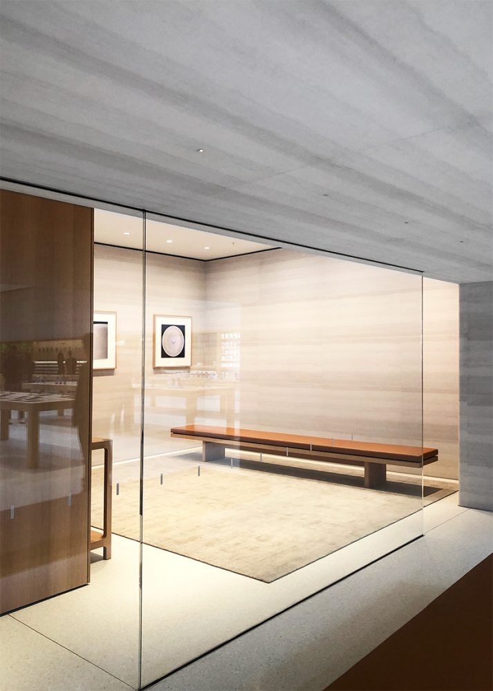 apple's famous 'cube' store re-opens on new york's fifth avenue