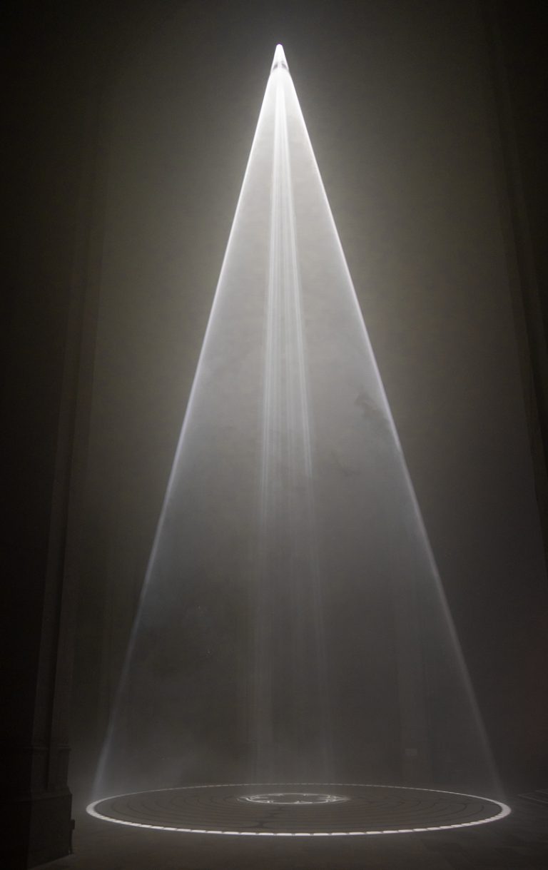 'grace light' illuminates san francisco cathedral with ephemeral atmosphere